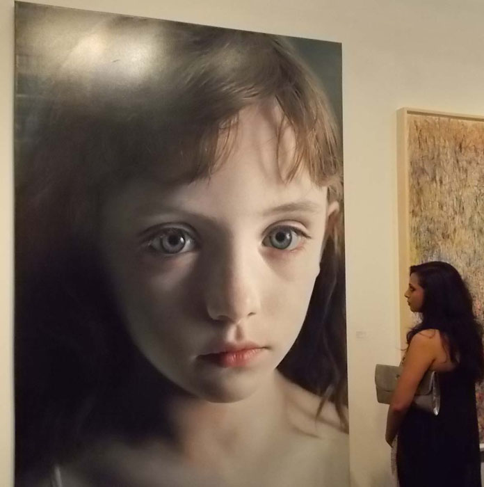 Gottfried Helnwein: "Head of a Child 15" (2012)